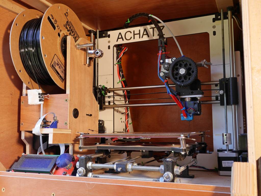 Mobile workshop with a 3D printer - Van presentation - DIYVan.net